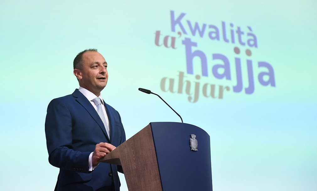 Kull ġenituri intitolat għal 4 xhur leave b'xahrejn minnhom bi ħlas ...