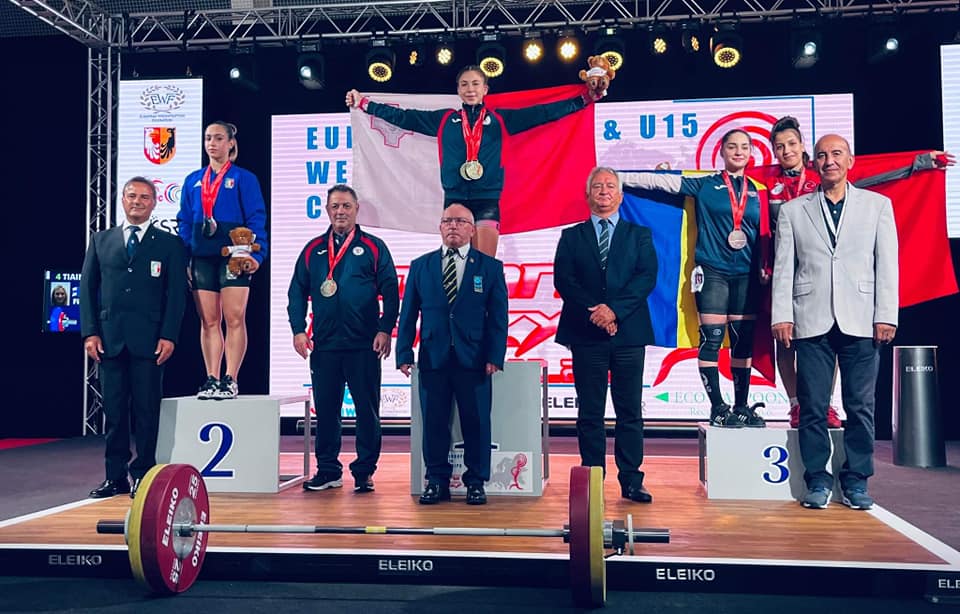 Weightlifting: Tenishia Thornton Champion tal-Ewropa U17 - TVMnews.mt