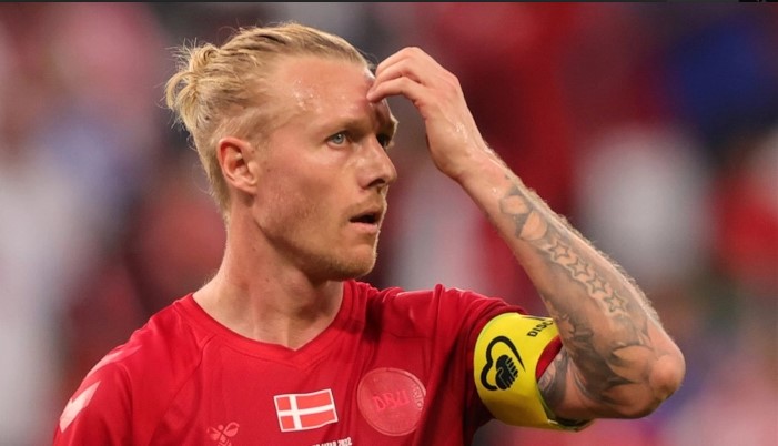 Is-saga tal-faxxa tal-captain tkompli ... id-Danimarka qed taħsibha ...