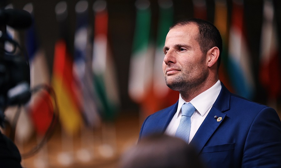 Il-Gvern b’rikors il-Qorti biex jitnaqqas il-perjodu li fih jista’ jsir ...