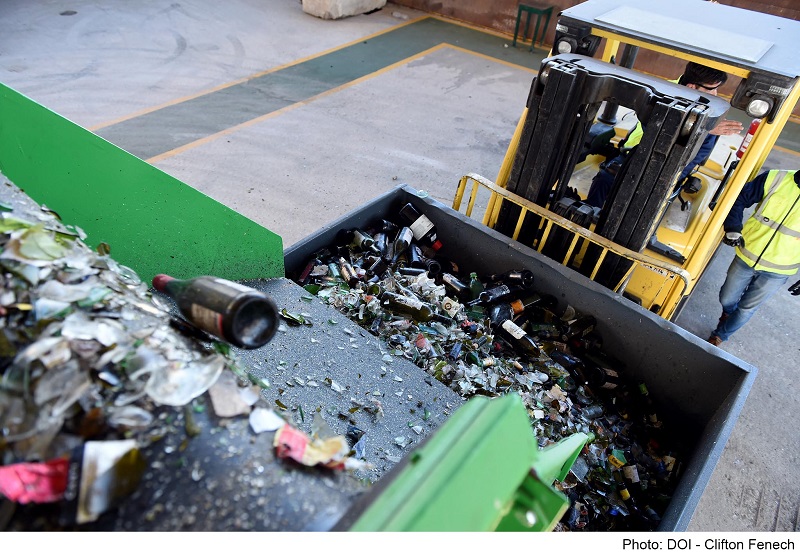 WasteServ invests €2 million for glass to be sorted automatically ...