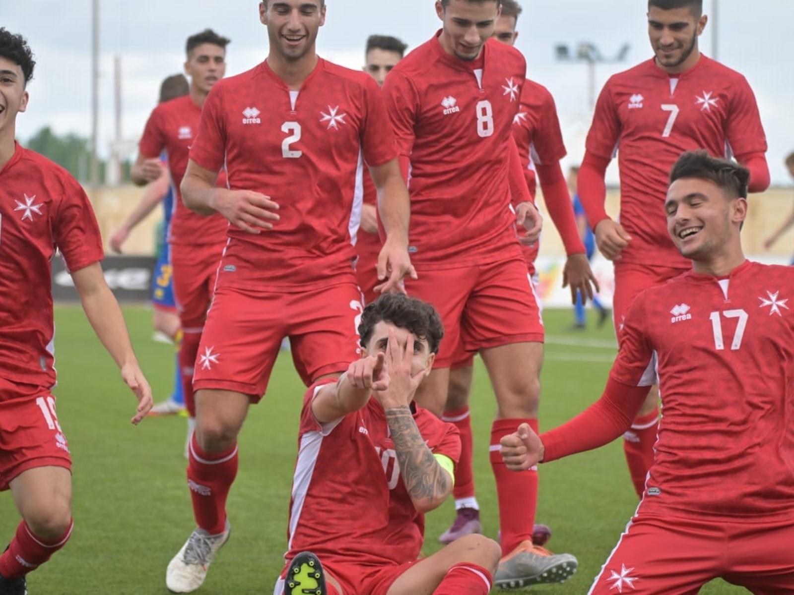 Francesco Macri jsejjaħ 26 plejer għall-partiti kontra s-Slovakkja ...