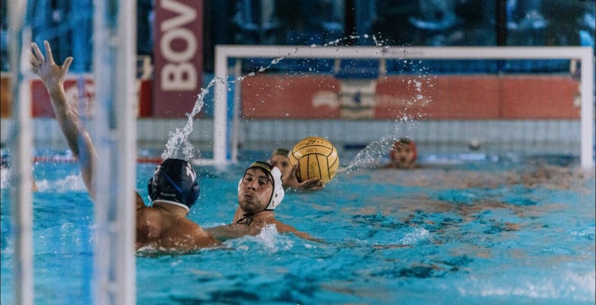 Ben Plumpton l-eroj għal San Ġiljan f'rebħa fuq Sliema... suċċess anke ...