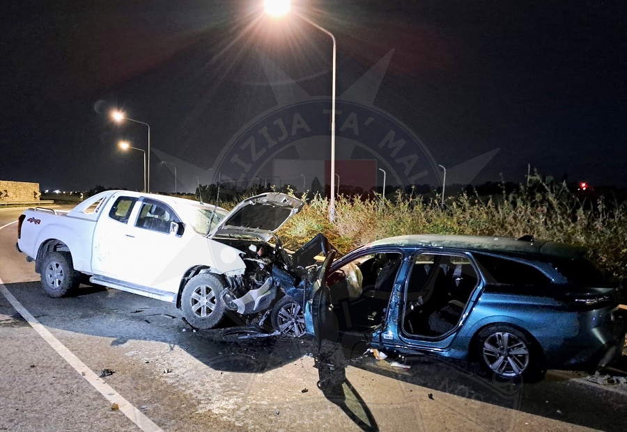 Two Men Discharged From Itu Following Ħal Far Crash Tvmnews Mt