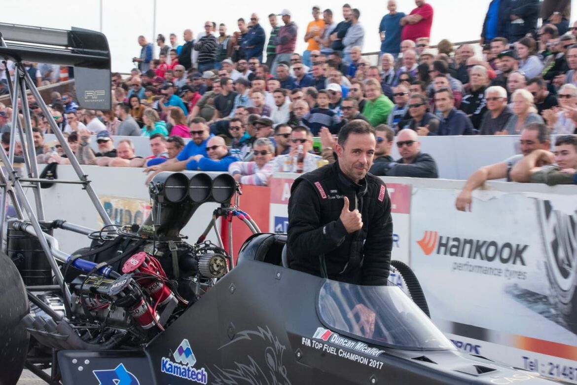 L-ex champion tat-Top Fuel Dragster Duncan Micallef lura fil-Kampjonat ...