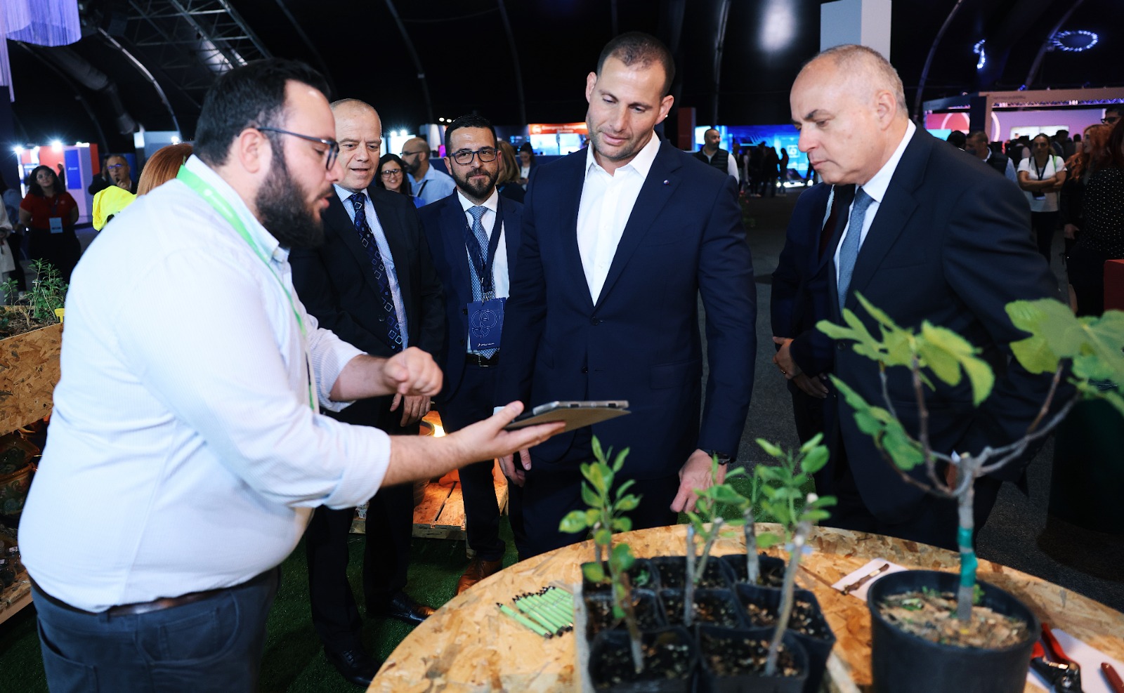 PM: Public service needs to set an example and change with the times ...