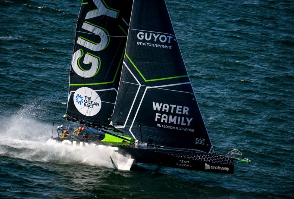 Lejn l-aħħar stadju tat-tellieqa The Ocean Race... suċċess f'The Hague ...