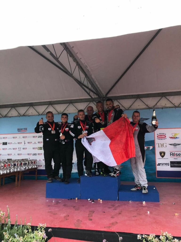 El Diablo Racing Team dikjarati Champions tal-V2 World Championship ...