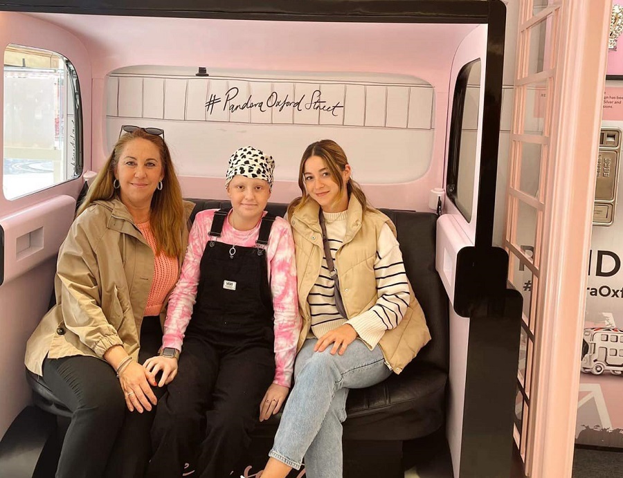 Teenager opens her own business while recovering from cancer - TVMnews.mt