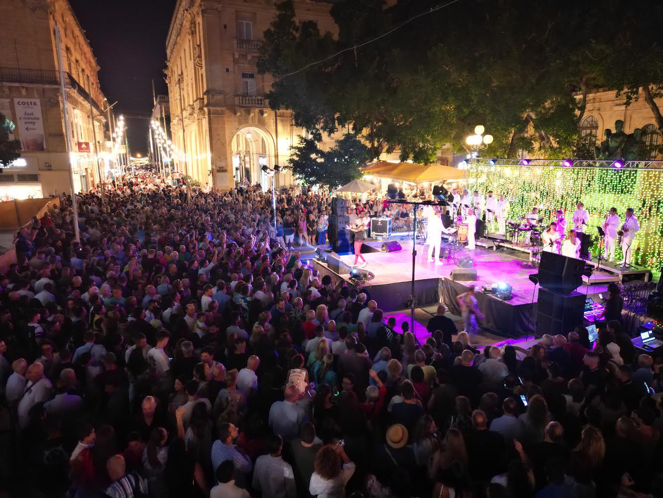 80,000 crowd entertained during Notte Bianca in Valletta - TVMnews.mt