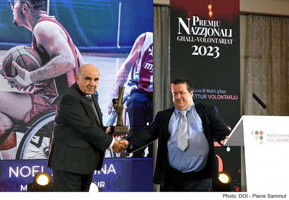 Erba' persuni u assoċjazzjonijiet jirbħu premji għall-volontarjat ...