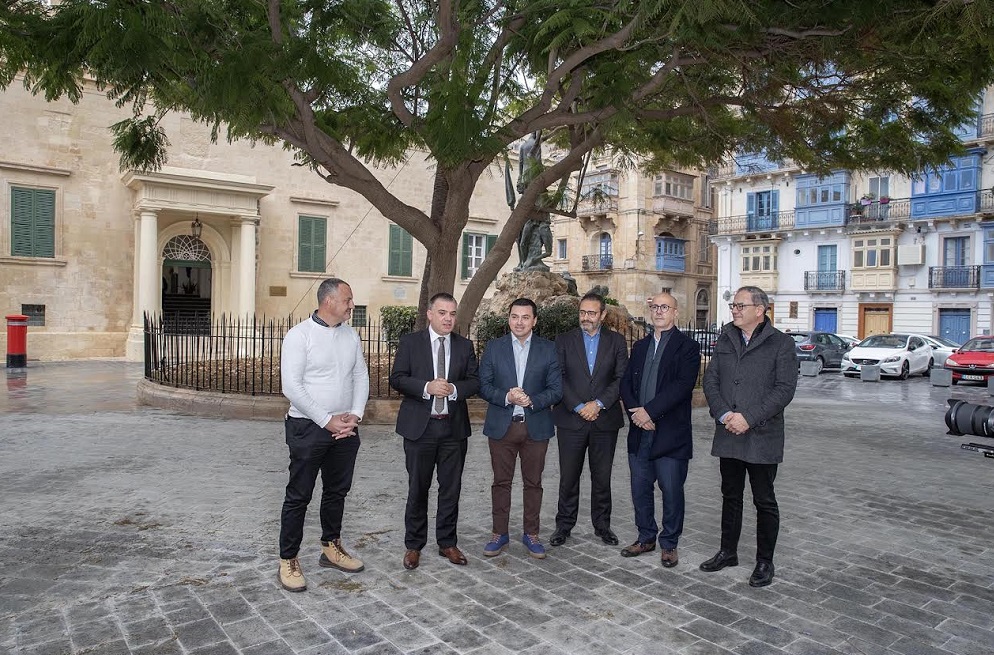 Inawgurat xogħol ta’ riġenerazzjoni fi Pjazza Indipendenza fil-Belt ... Inawgurat xogħol ta’ riġenerazzjoni fi Pjazza Indipendenza fil-Belt ...