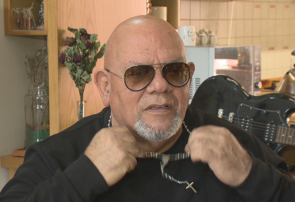 "The rosary helps me to face life's challenges" - singer Mike Spiteri ...