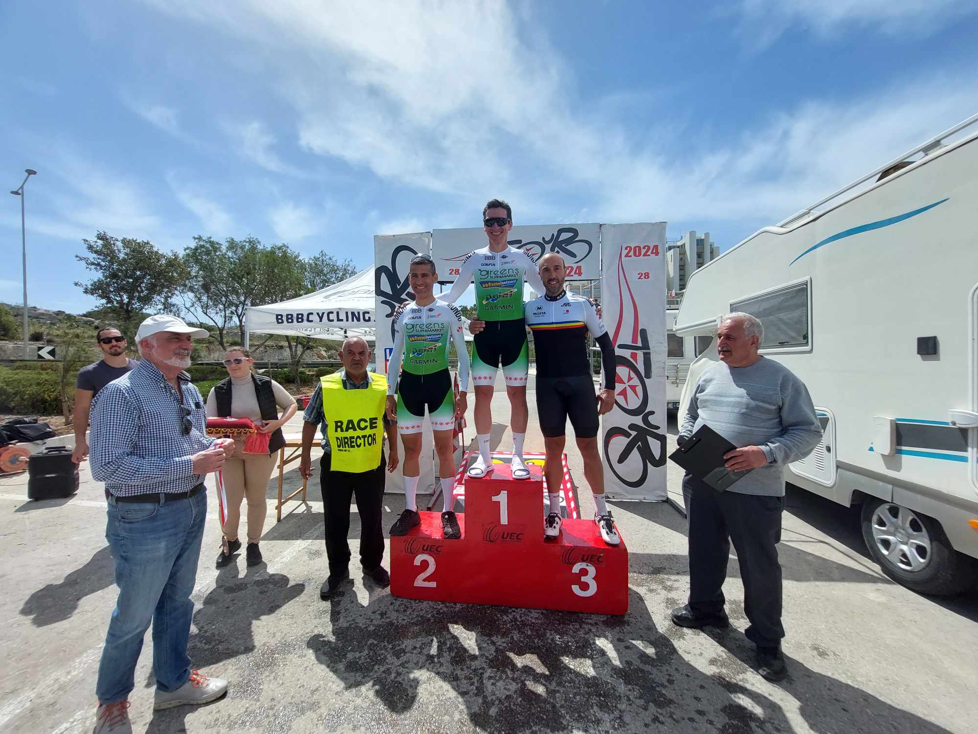 Bernard Galea ta' The Cyclist/Agones jirbaħ it-Time Trial fl-ewwel ...