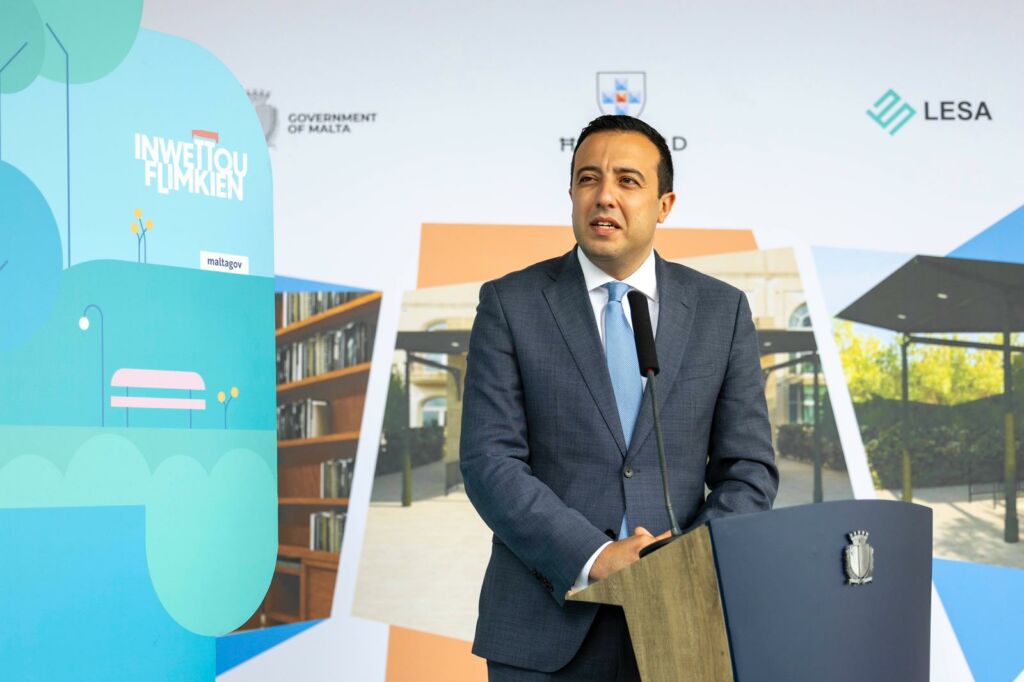 Ċentru ta’ Informazzjoni, Kulturali u Edukattiv fi Ġnien l-Istazzjon Ħ ...
