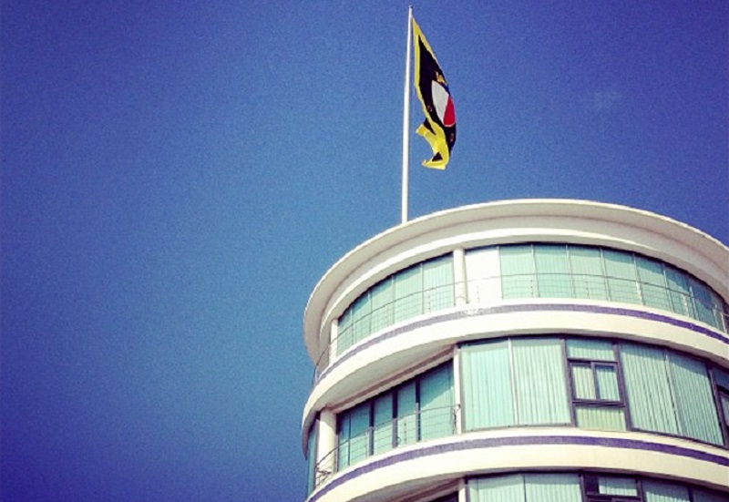 Il-PN jgħid li l-Gvern għandu jirtira n-nomina ta' Edward Zammit Lewis ...