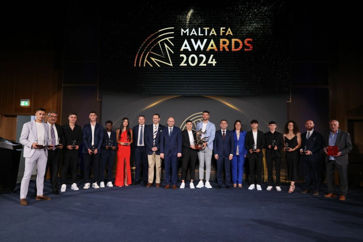 Luke Montebello u Stephania Farrugia jirbħu l-unur tal-plejer tas-sena ...