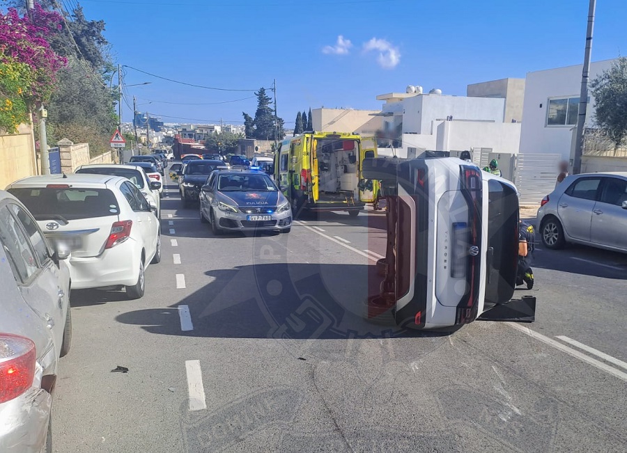 Ħabat f'karozza pparkjata u nqaleb fl-Iklin - TVMnews.mt