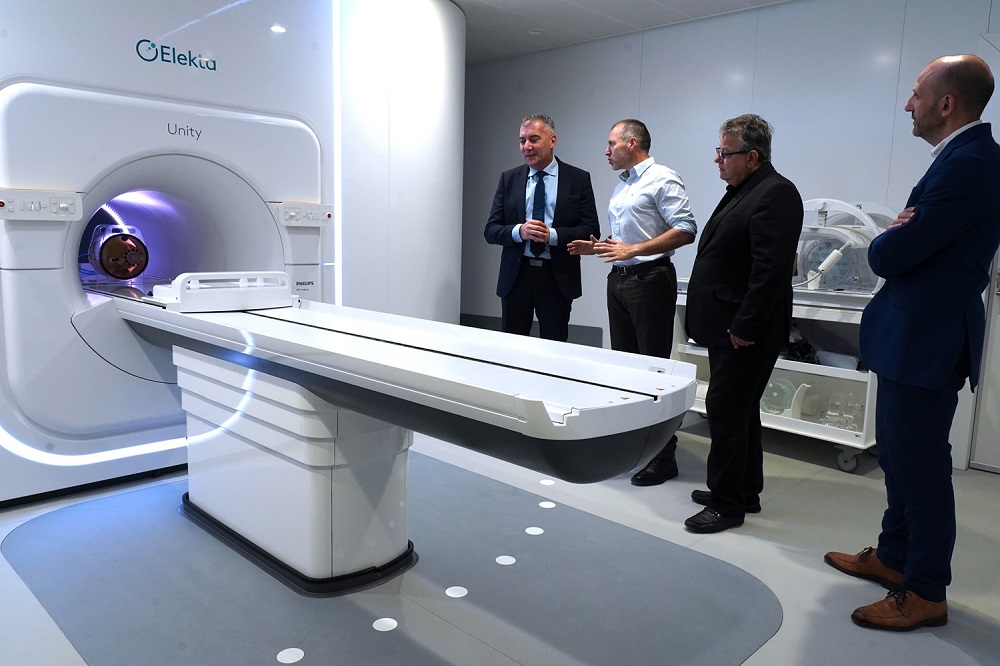 Cancer patients soon to receive new radiotherapy which limits organ ...