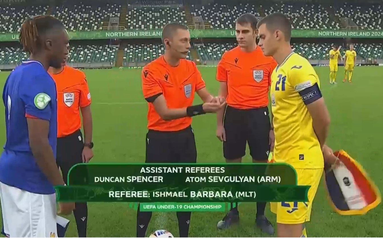 Ishmael Barbara jikkontrolla s-semifinali bejn Franza u l-Ukrajna tal ...