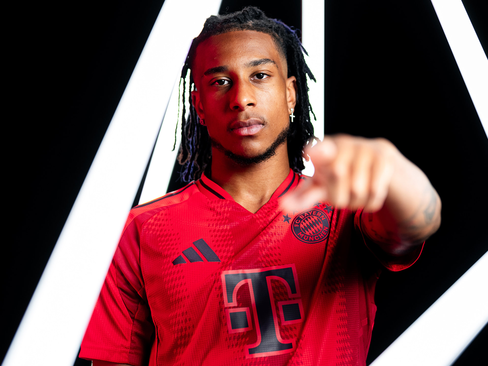 Bayern Munich iħabbru l-akkwist ta' Olise - TVMnews.mt