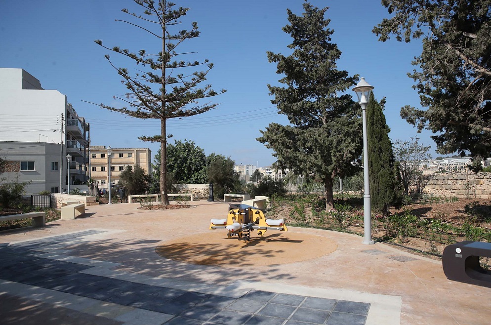 Inauguration of regenerated Ġnien Carmelo Dimech in Mosta - TVMnews.mt