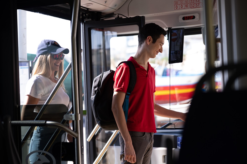 Mil-lum jiżdiedu 400 vjaġġ kuljum b’Tal-Linja - TVMnews.mt