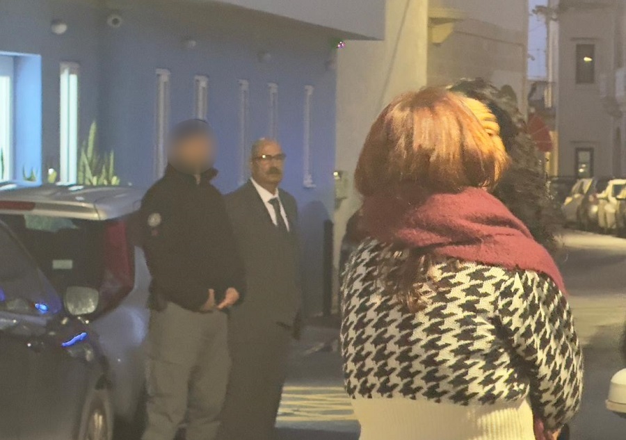 Guilty in jury trial of attempted murder of third party in Ħaż-Żebbuġ ...