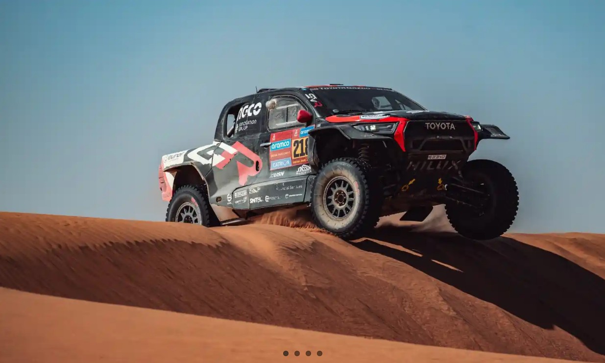 Sebastien Loeb jinqaleb bil-karozza u kważi jitlef kull tama li jirbaħ ...