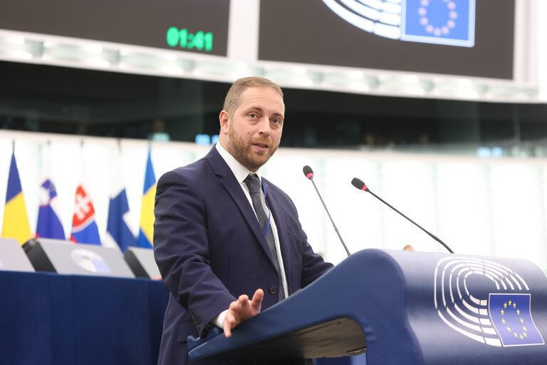 Alex Agius Saliba jinħatar co-chairperson ta' grupp li se jiffoka fuq ...