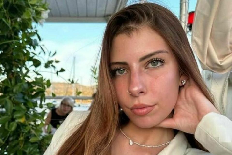 Father of teen who fell from balcony in Paceville claims she was ...