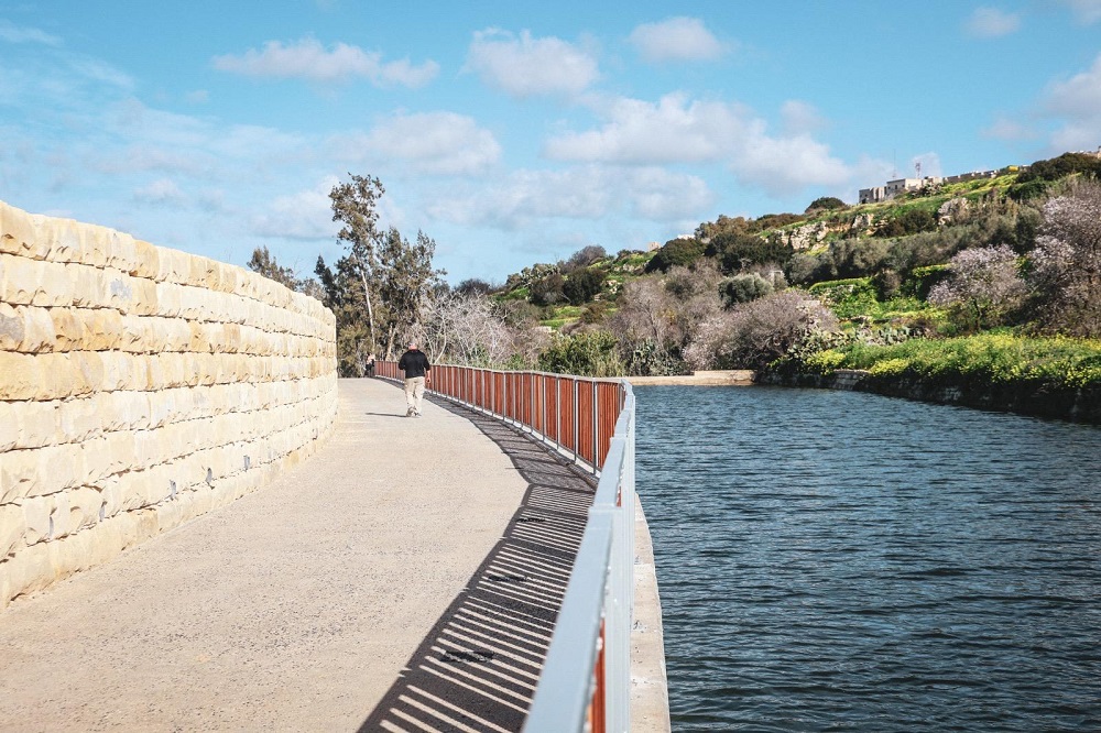 Chadwick Lakes road will be pedestrianised for 8 hours during weekends ...