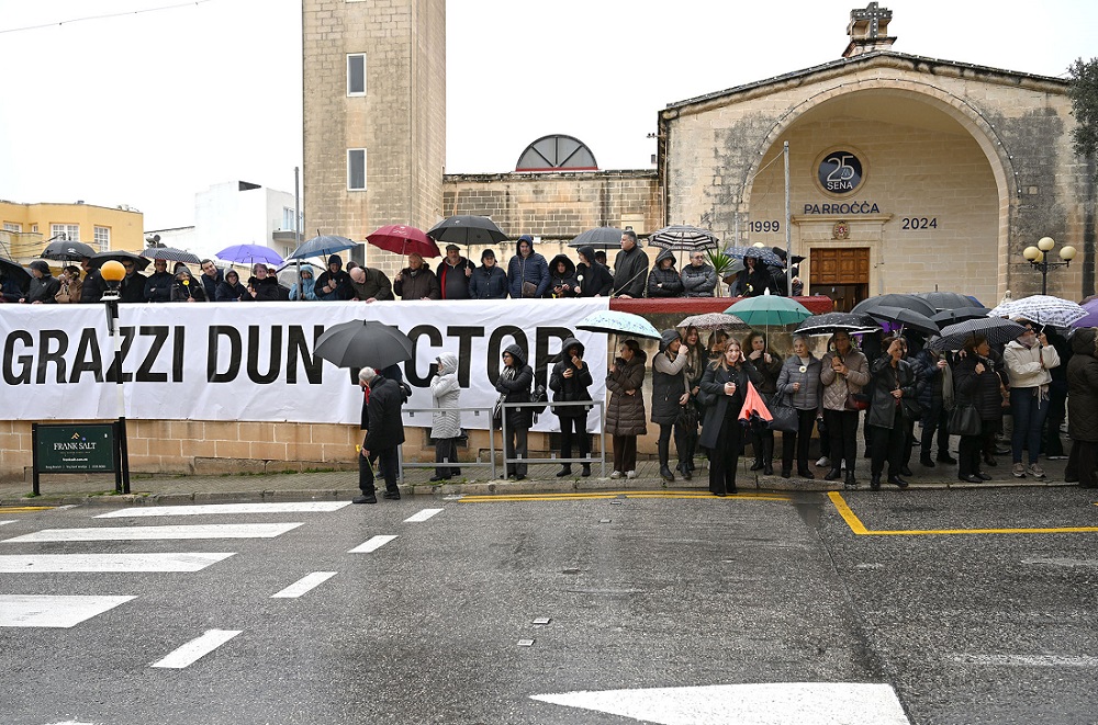 Monsinjur Victor Grech jingħata l-aħħar tislima - TVMnews.mt