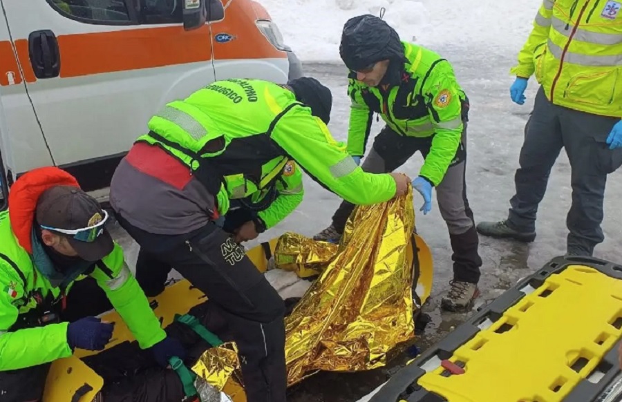 Maltija tweġġa' wara li waqgħet hija u tiskija fuq l-Etna - TVMnews.mt