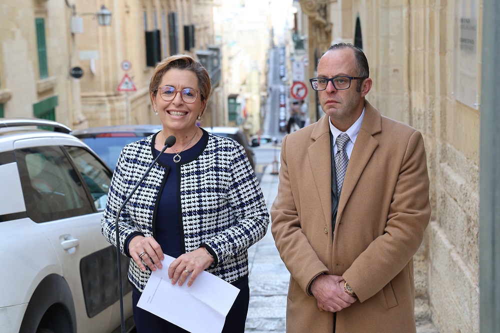 Il-PN jgħid li l-Gvern hu insensittiv għar-realtajiet tal-familji ...