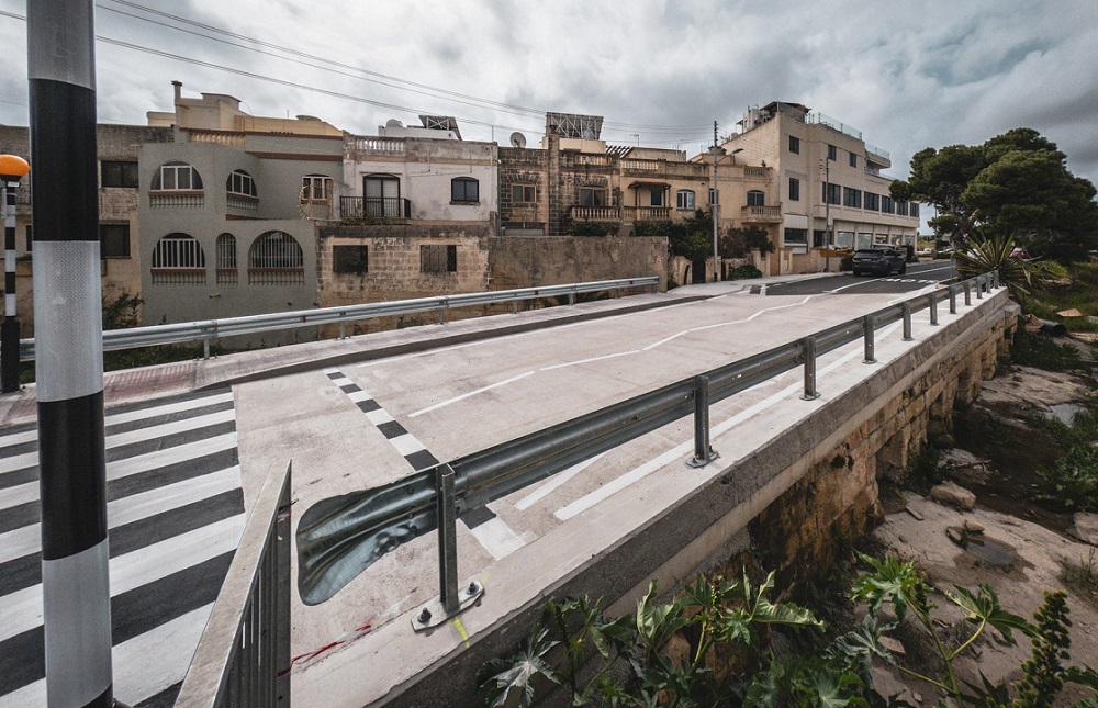 Infrastructure Malta widens Attard's historic bridge - TVMnews.mt