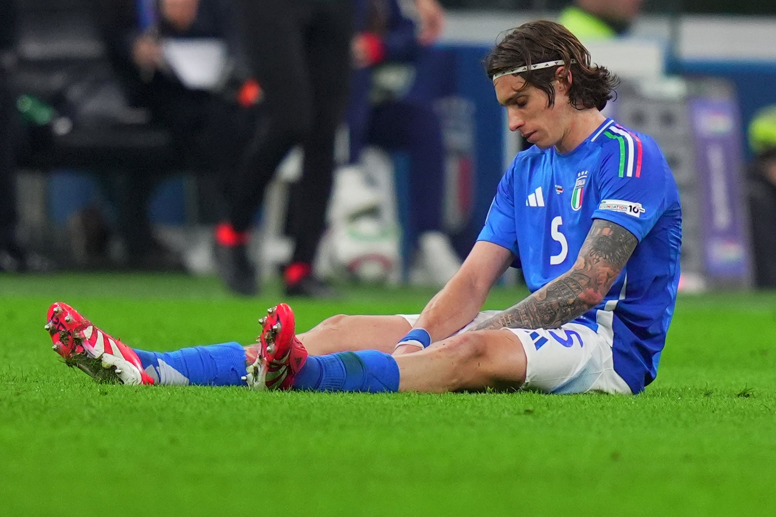 Calafiori jħalli l-kamp Taljan minħabba injury f'irkopptu - TVMnews.mt