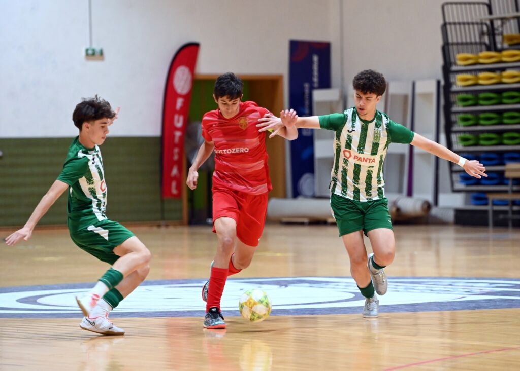 Żabbar St Patrick iżommu l-konsistenza fil-Futsal U16 - TVMnews.mt