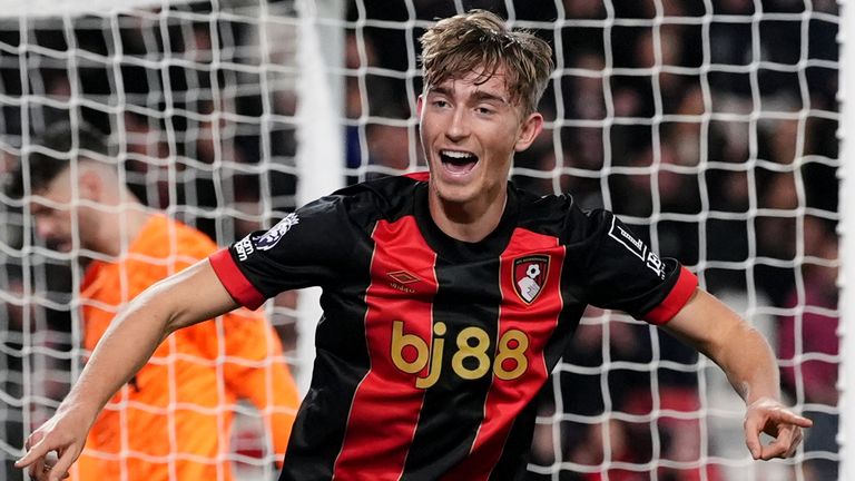 Erba' klabbs tal-Premier League interessati f'Dean Huijsen ta ...