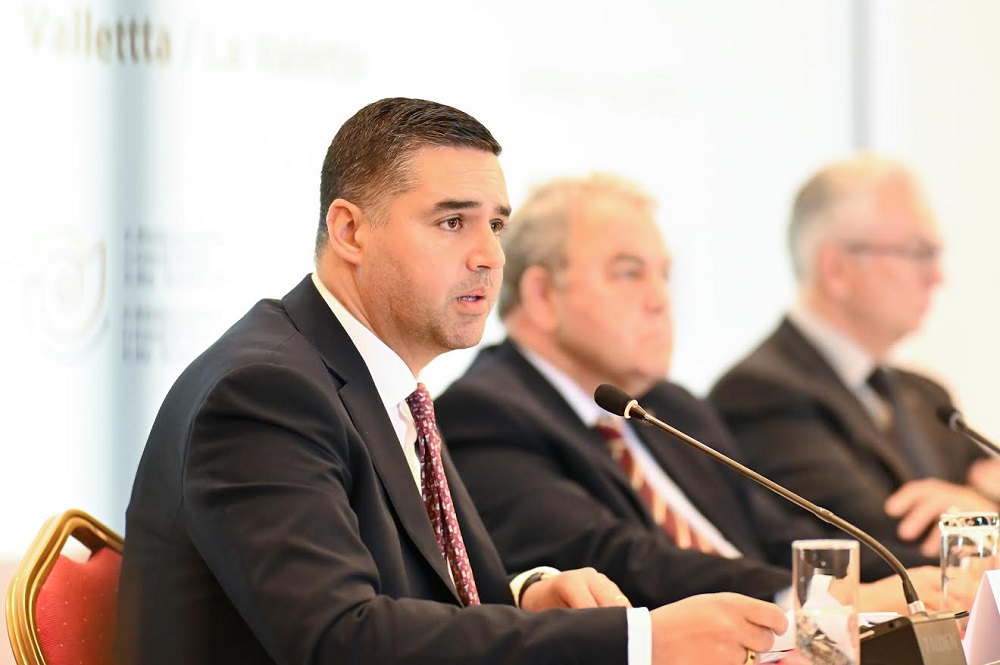 DPM to convene with urgency the Parliamentary Audit Committee in ...