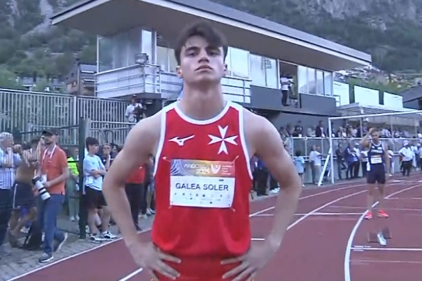 Matthew Galea Soler itemm il-Ħamis bir-rebħ tal-midalja tal-fidda fl-400 metru - TVMnews.mt