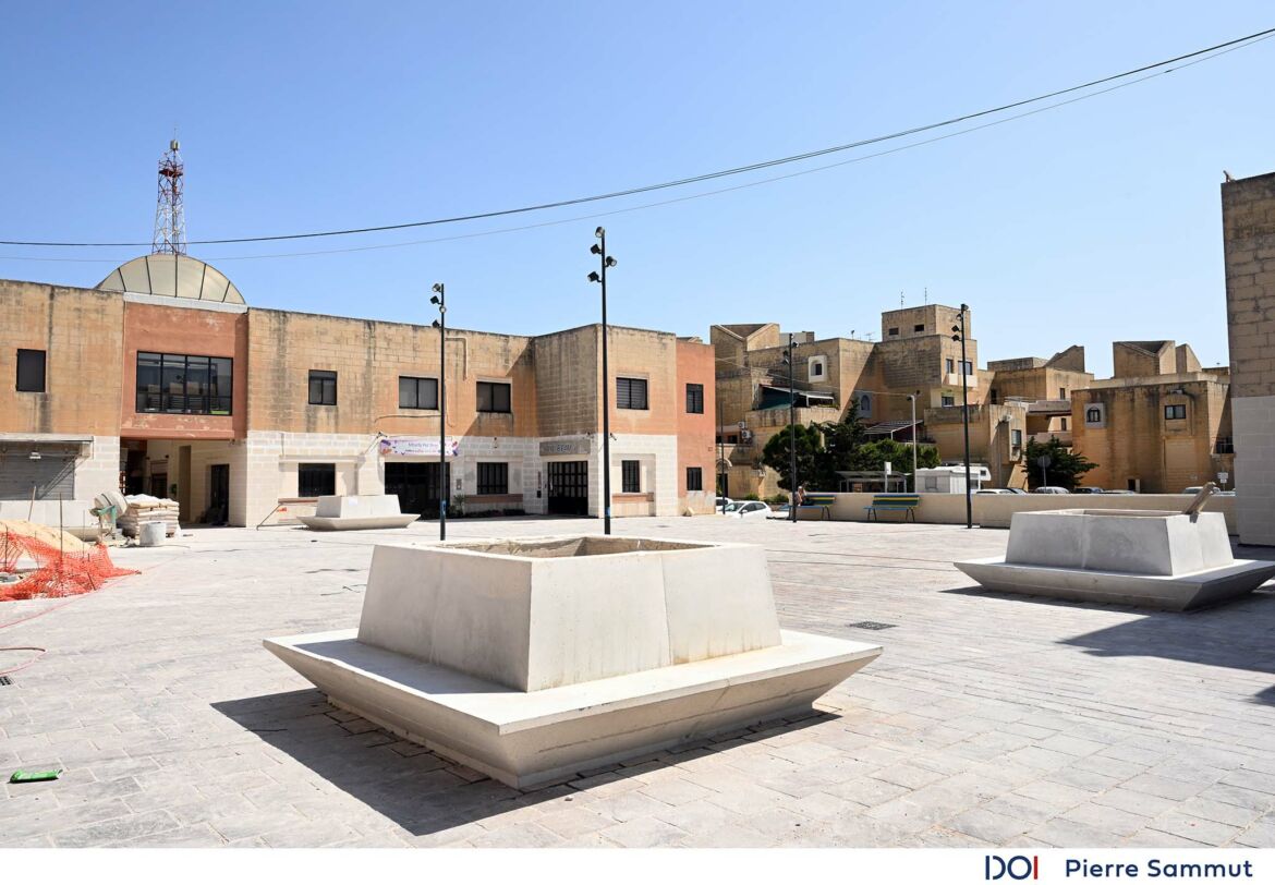 Se jitħawlu 275 siġra tal-ballut, arbuxelli u fjuri tal-istaġun ġodda ...