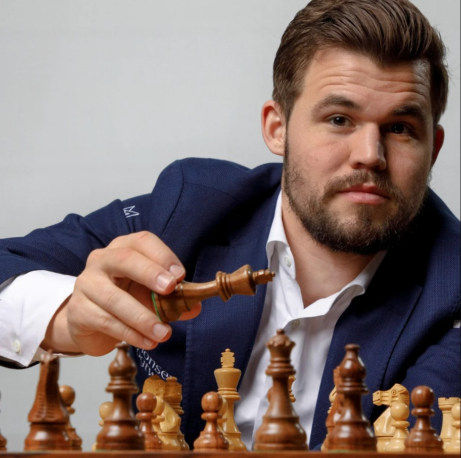 Magnus Carlsen qed jittama li jiltaqa' ma' Cristiano Ronaldo f'Riyadh ...