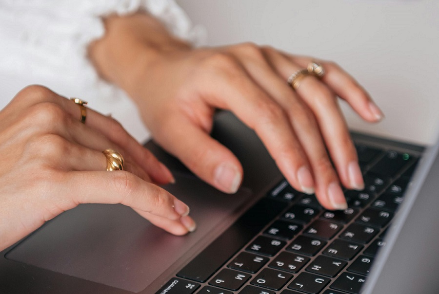 Secretary found guilty of human trafficking, avoided prison sentence ...