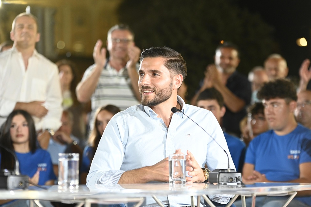 Il-Kap tal-PN jgħid li l-kap eżekuttiv Agius Cabourdin mhux se jkollha paga - TVMnews.mt