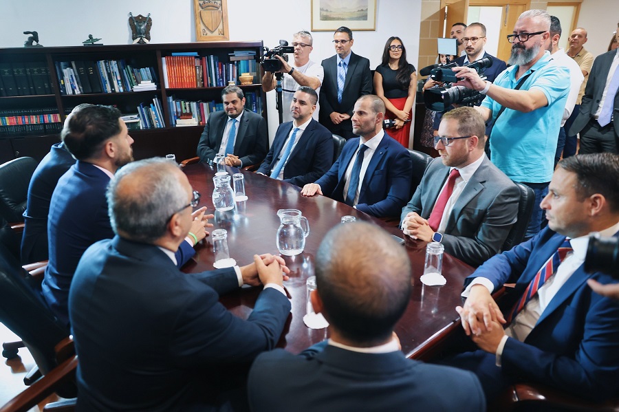 PL-PN leaders observe minute's silence in honour of baby who died on ...