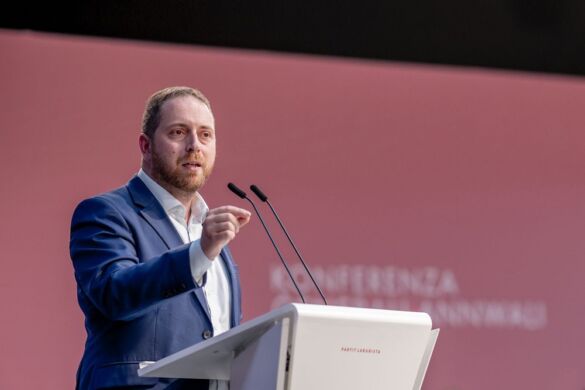 Ftehim dwar ir-regoli tal-ivvjaġġar se jipproteġi lill-konsumaturi waqt ...