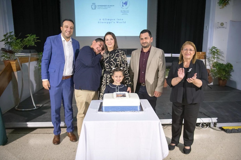 A Glimpse into Giuseppi’s World: celebrating the voice of a young ...