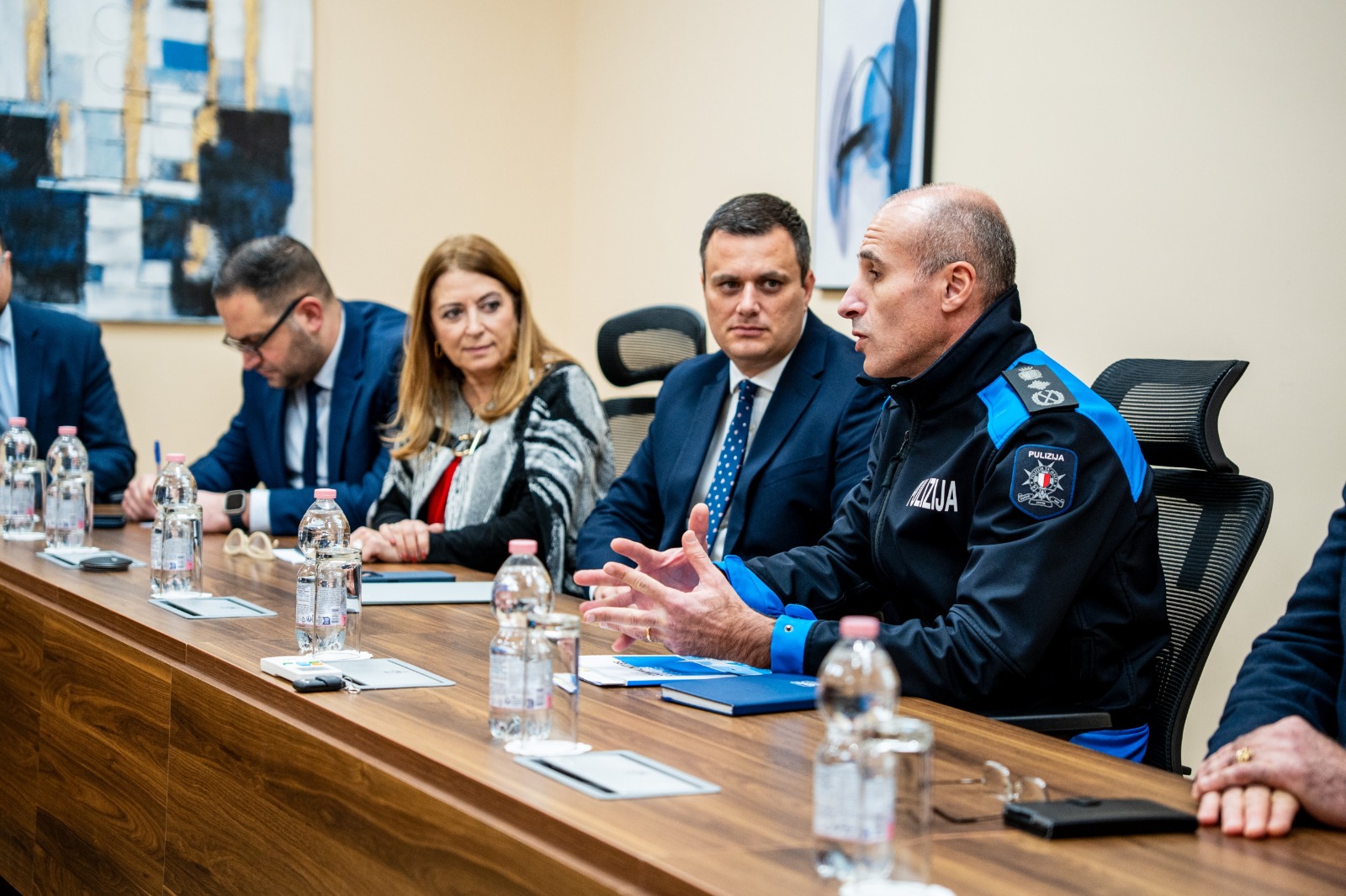 The Police Support Response Team - 24/7 assistance to serious crimes ...