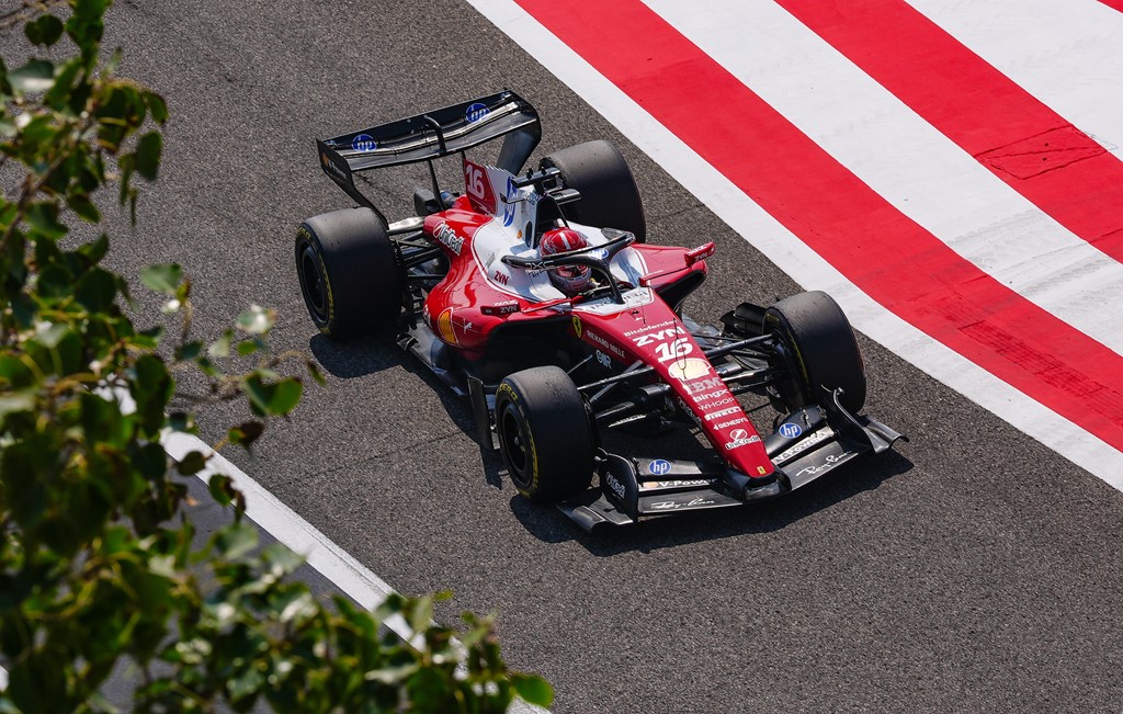 Charles Leclerc u Ferrari l-aktar veloċi matul il-provi - TVMnews.mt